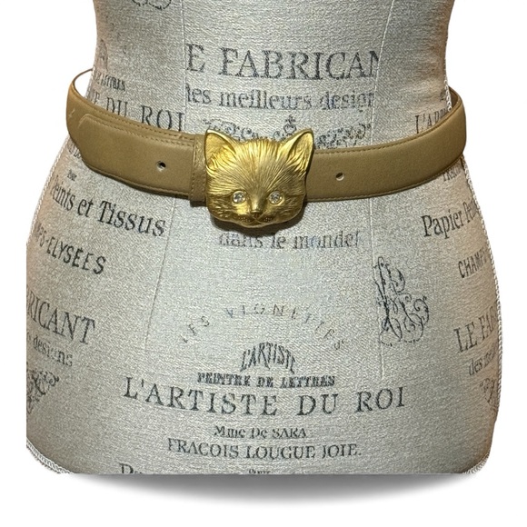 Accessories | Vintage Gail Labelle Gold Tone Cat Buckle On Tan Leather ...